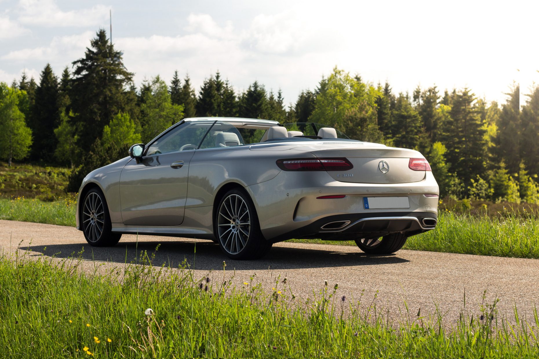 Mercedes-Benz E 300 Convertible | itscarsome
